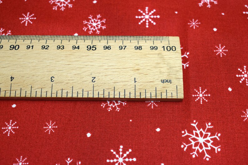 Red Snowflake Fabric Christmas Fabric Quilting Fabric Just - Etsy