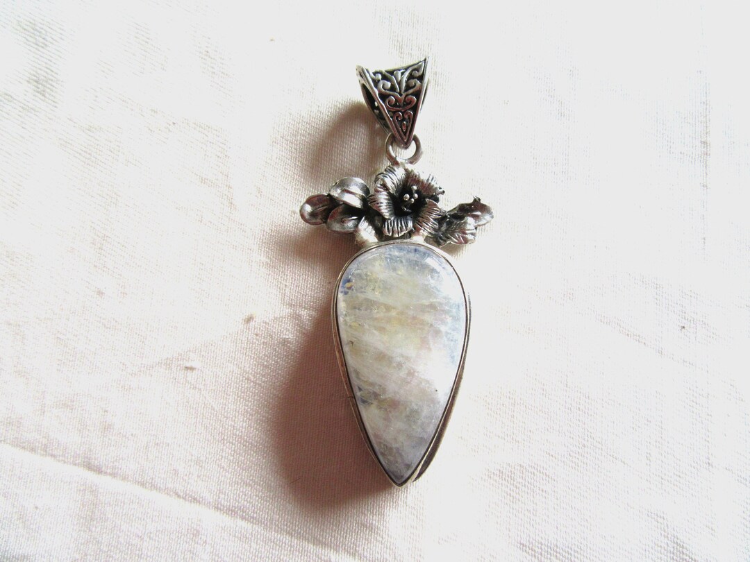 Gem Quality, Rainbow Moonstone, 100ct, Pendant Silver 925 - Etsy Singapore