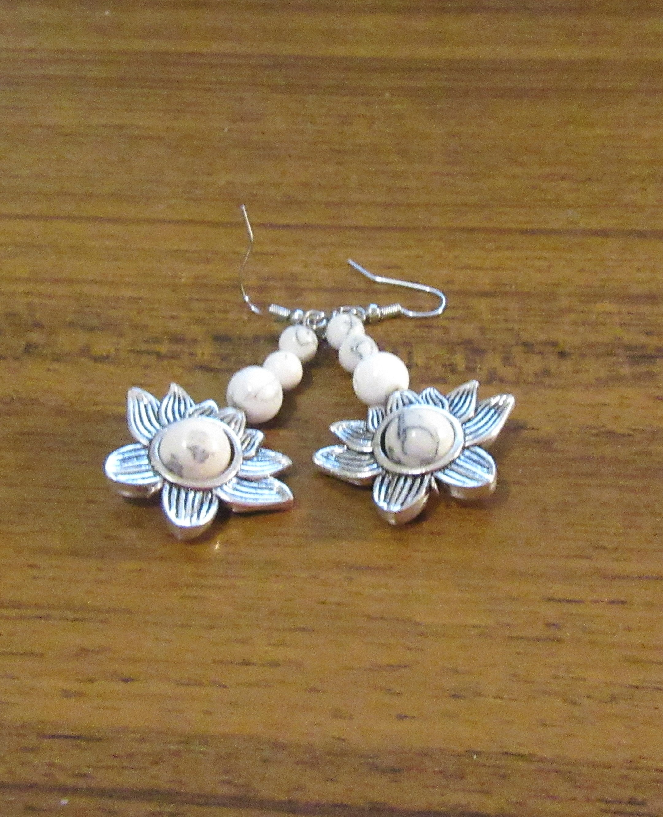 Earrings Dangle Gemstone: White Howlite Lotus Flower Pendant - Etsy UK