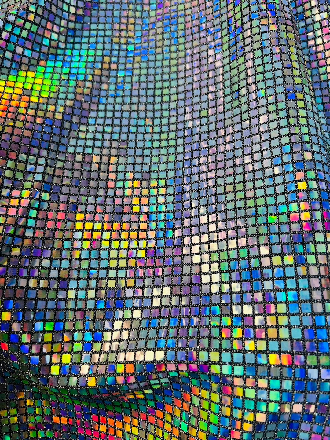 New Square Hologram Sequins 5mm Spectrum Color on Metallic Nylon Base 2 ...