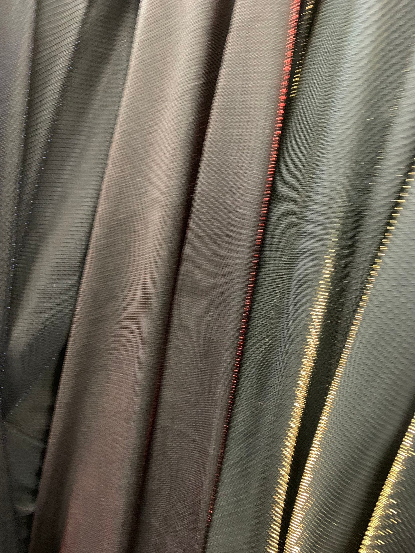 New Metallic Texture Mesh Two Tone Metallic 4way Stretch 58/60" Sold by ...