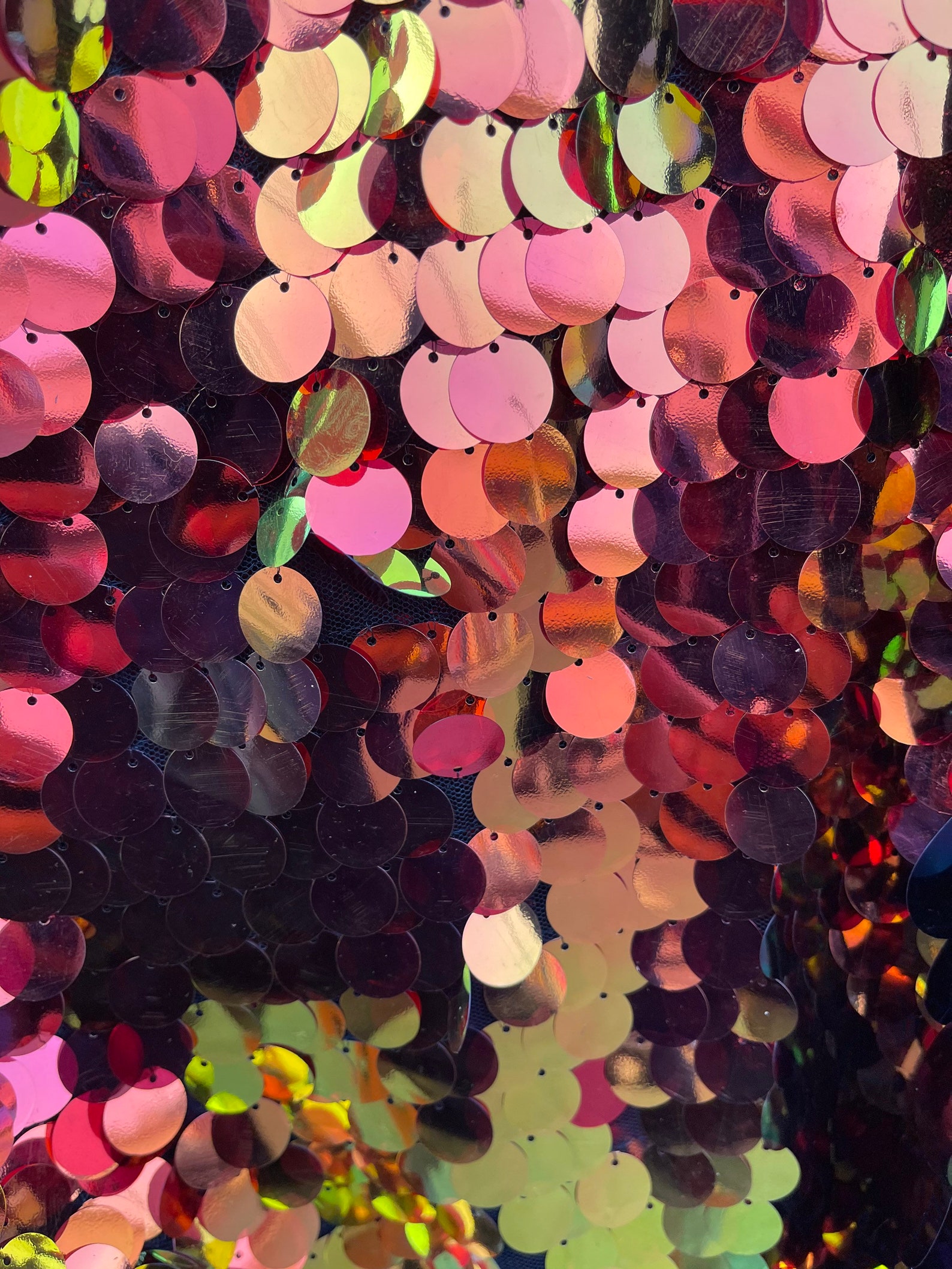 New Luxury Sequins Teardrop Design and Big Paillette Design Iridescent ...