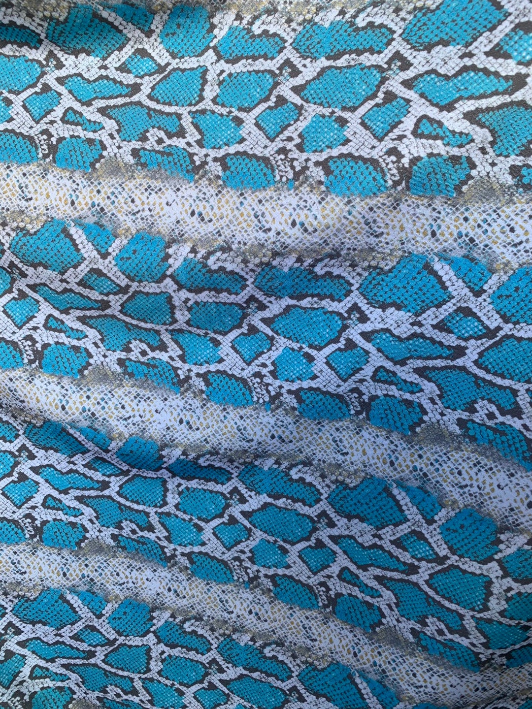 New Snake Print White/blue/gray Print on Nylon Spandex 4way Stretch 58/ ...