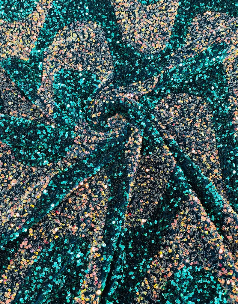 Deluxe Wavy Sequins on Spandex Velvet 4-way Stretch 58/60” High Quality ...