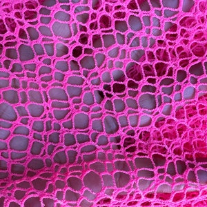 Spiderweb Neon Pink Fishnet Nylon Spandex 4-way Stretch 58/60 High ...
