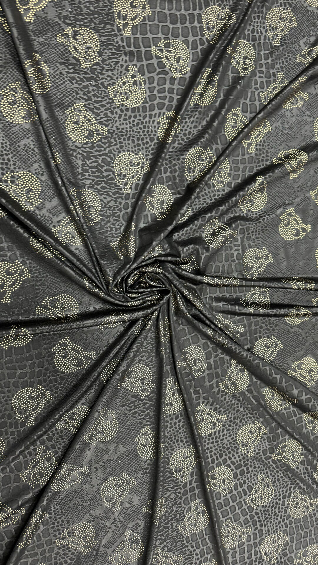 New Skull Design on Embossed Metallic Poly Spandex 2-way Stretch 58/60 ...