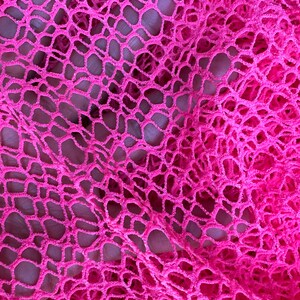 Spiderweb Neon Pink Fishnet Nylon Spandex 4-way Stretch 58/60 High ...
