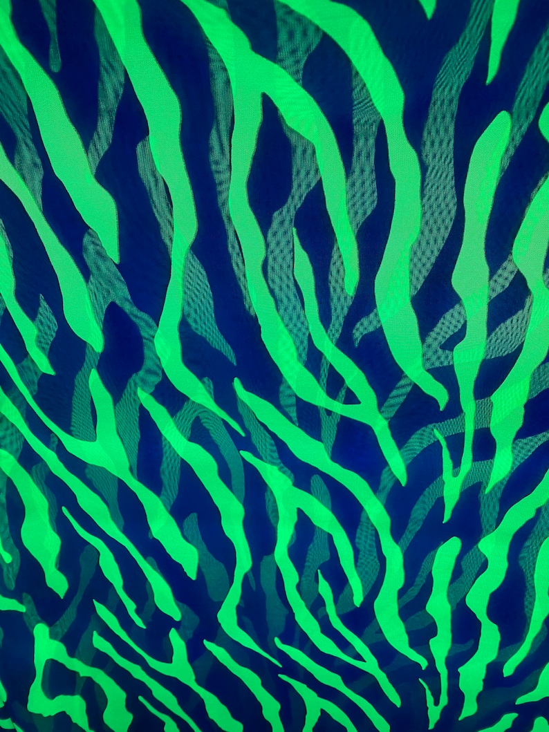 New Exotic Tiger Design Uv Light Gray/neon Green Print on Great Quality ...