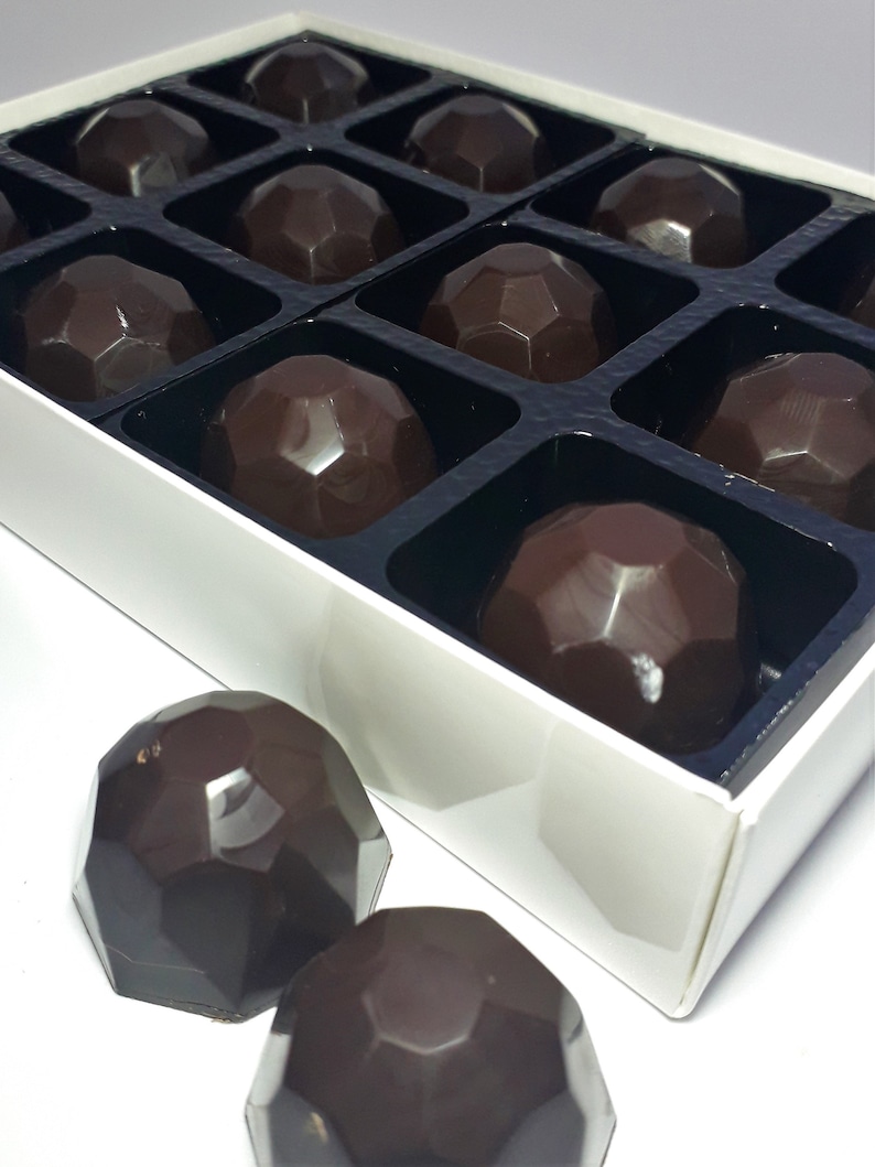 70% Dark Chocolate Artisan Chocolates - Etsy UK