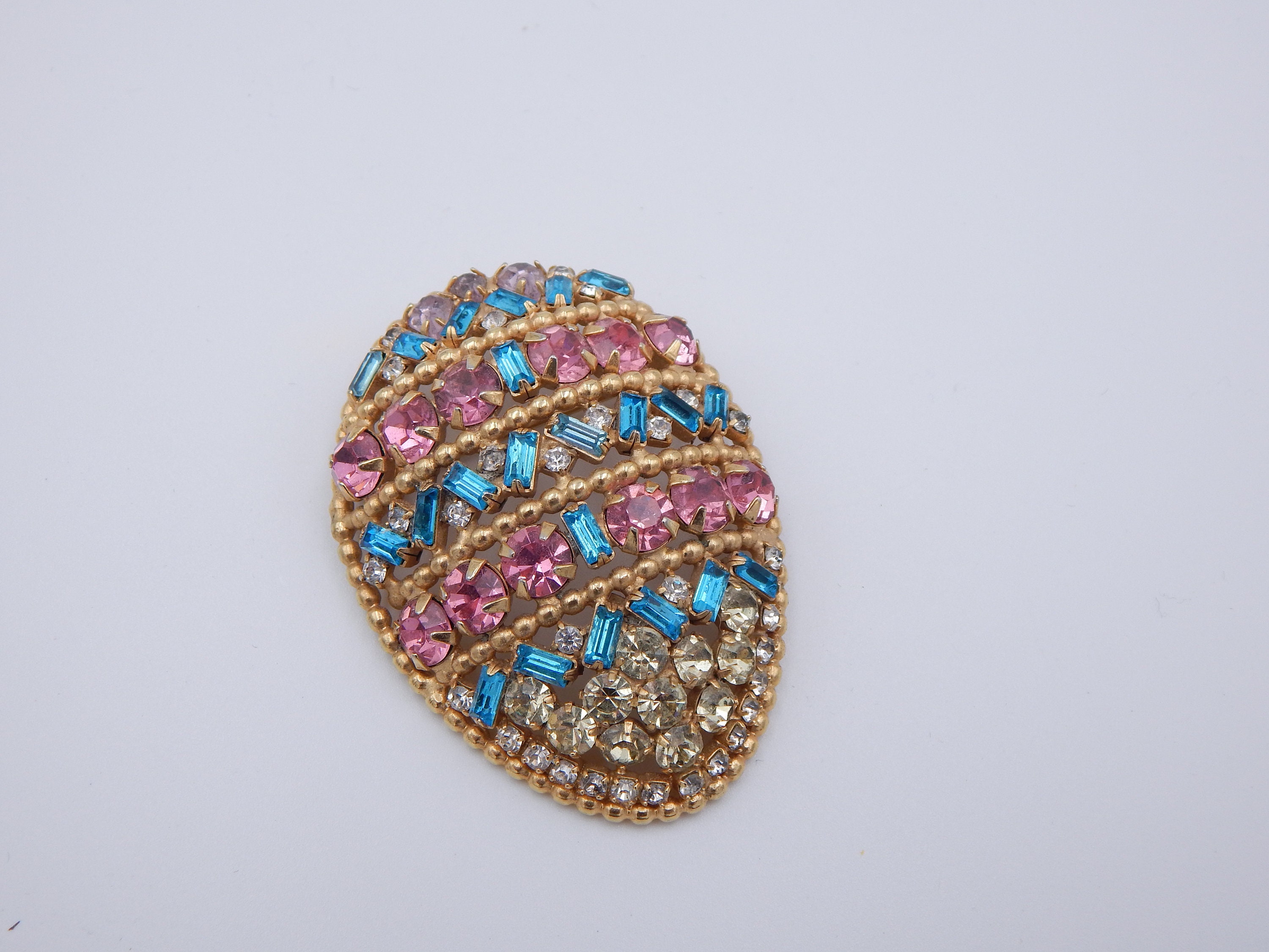 NAPIER Rhinestone Encrusted Easter Egg Pin Brooch 1960 Large Pin - Etsy