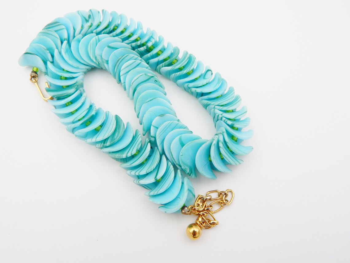 CROWN TRIFARI Blue Lucite Glass Bead Ruffle Necklace Unique - Etsy