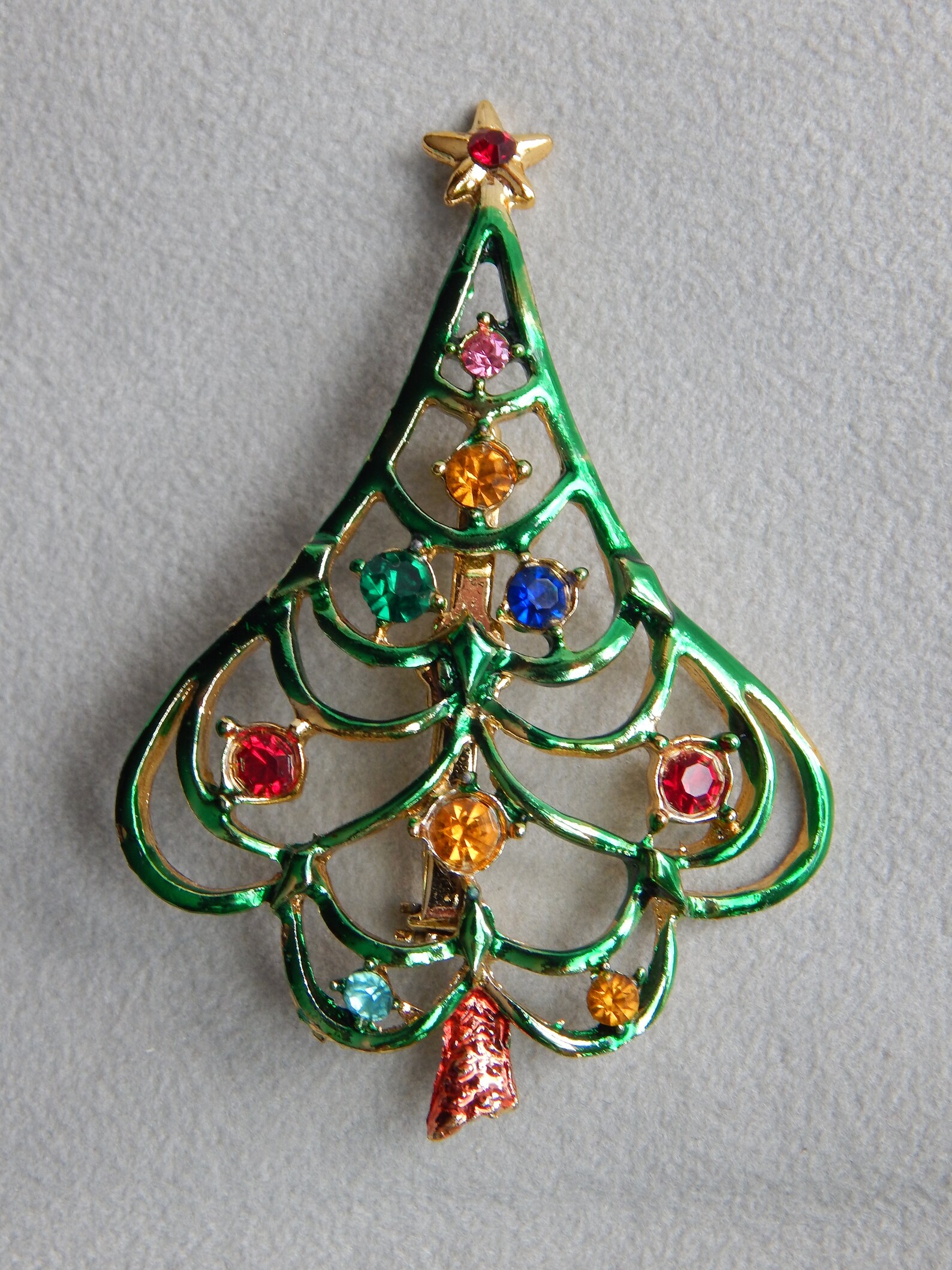 CHRISTMAS TREE Pins Two Eras Wear Repair Craft - Etsy