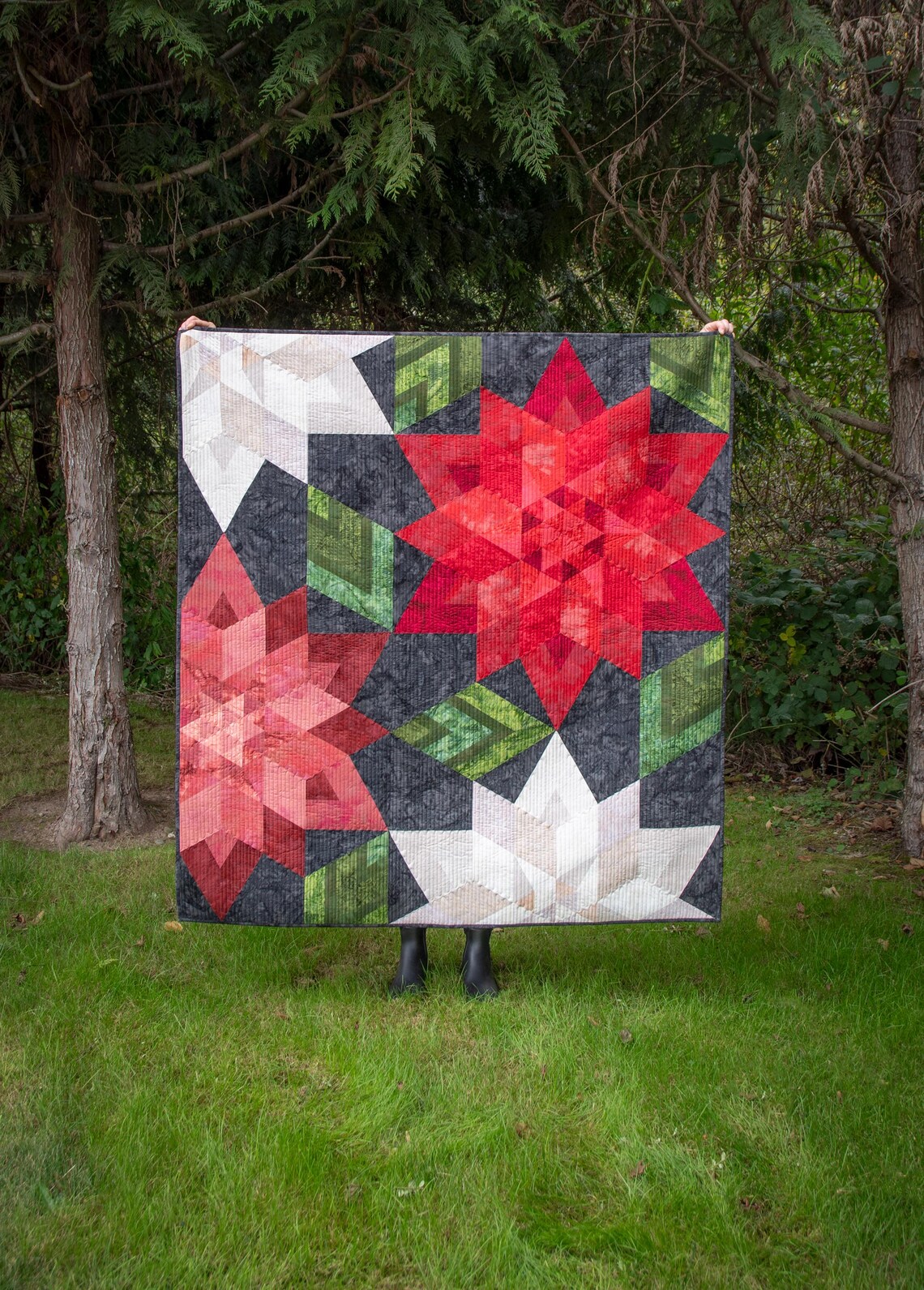 Crimson Christmas, Krista Moser Modern Quilt Patterns, Use Large 60 ...