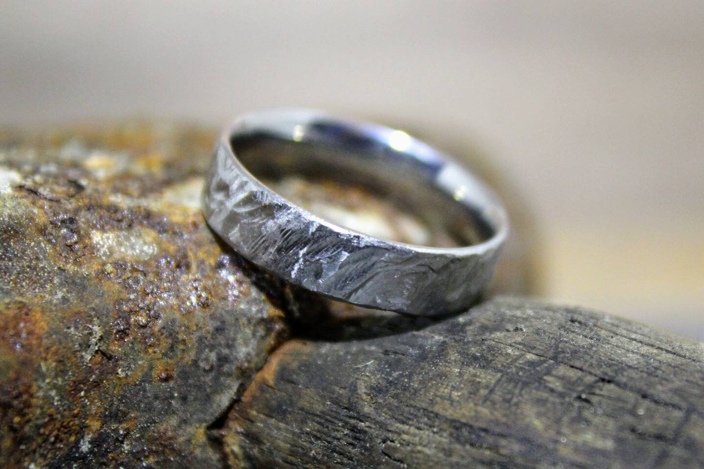 Hammered Titanium Ring Mens Wedding Band Distressed Rustic - Etsy Canada
