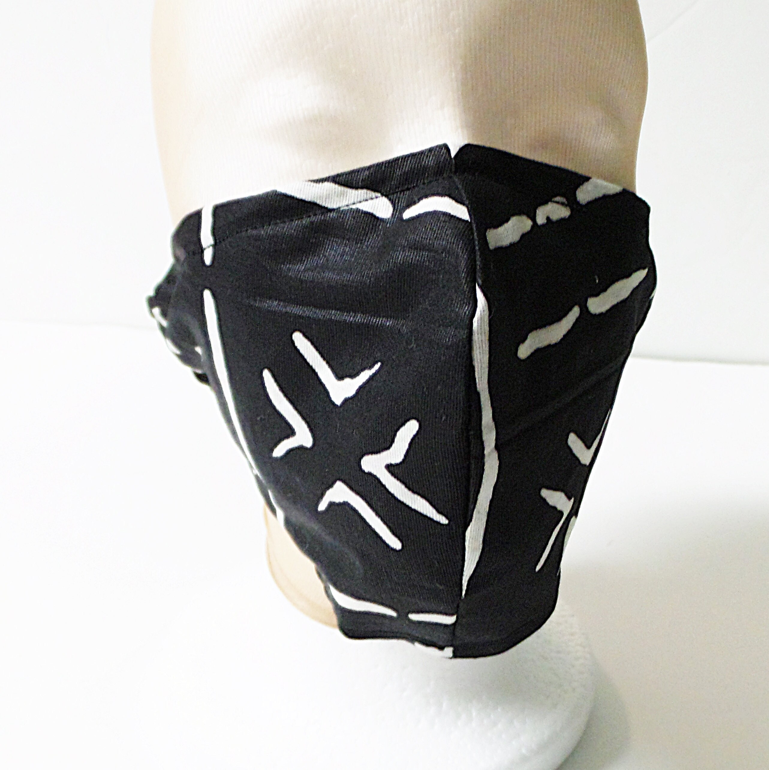 Cloth Face Mask With Filter Pocket Black and White Mud Cloth - Etsy