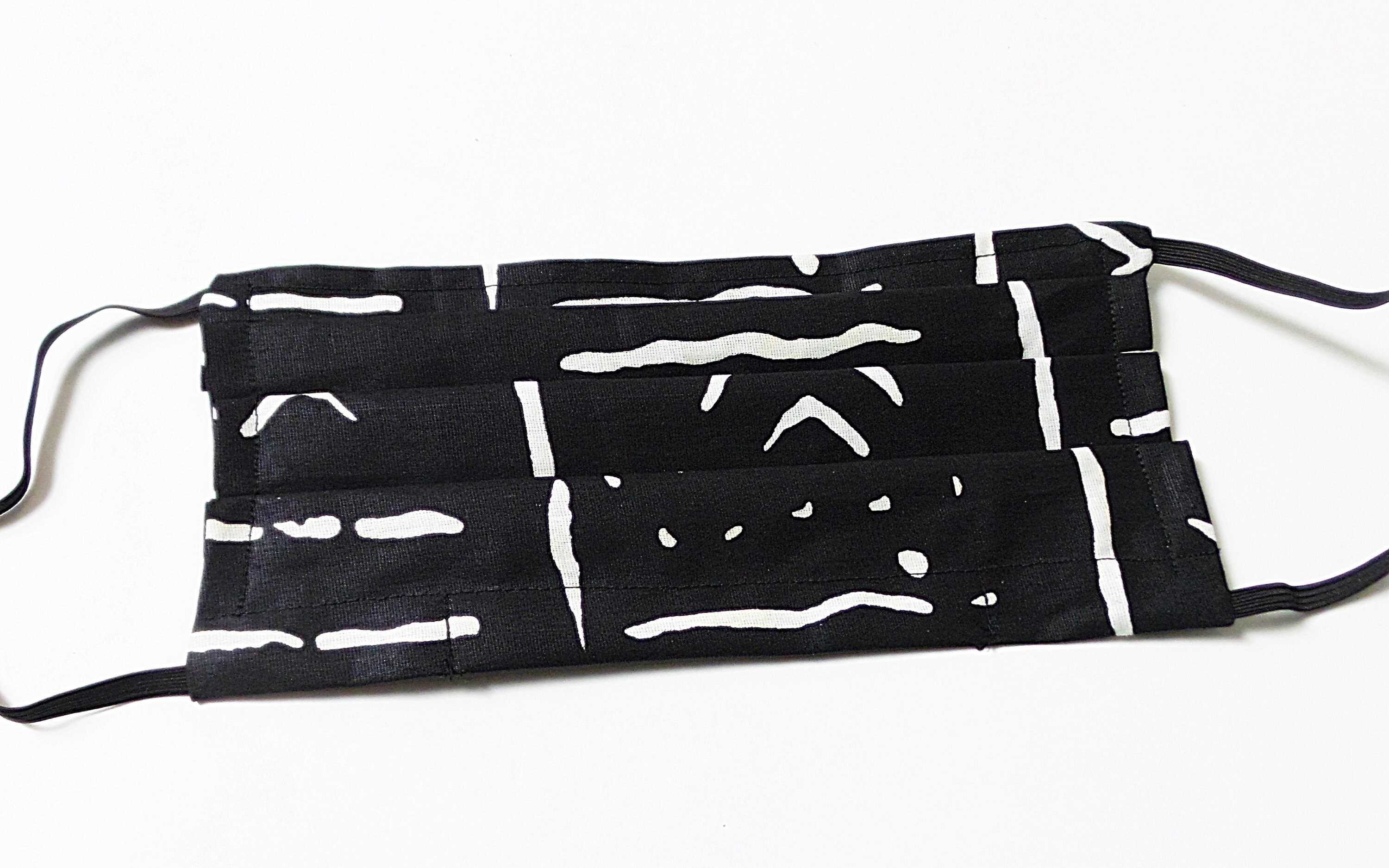 Cloth Face Mask With Filter Pocket Black and White Mud Cloth - Etsy