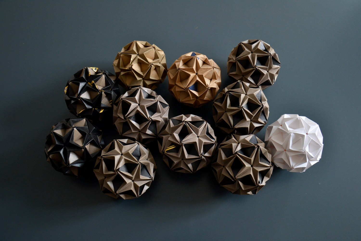 FOL Paper Ball . White - Etsy