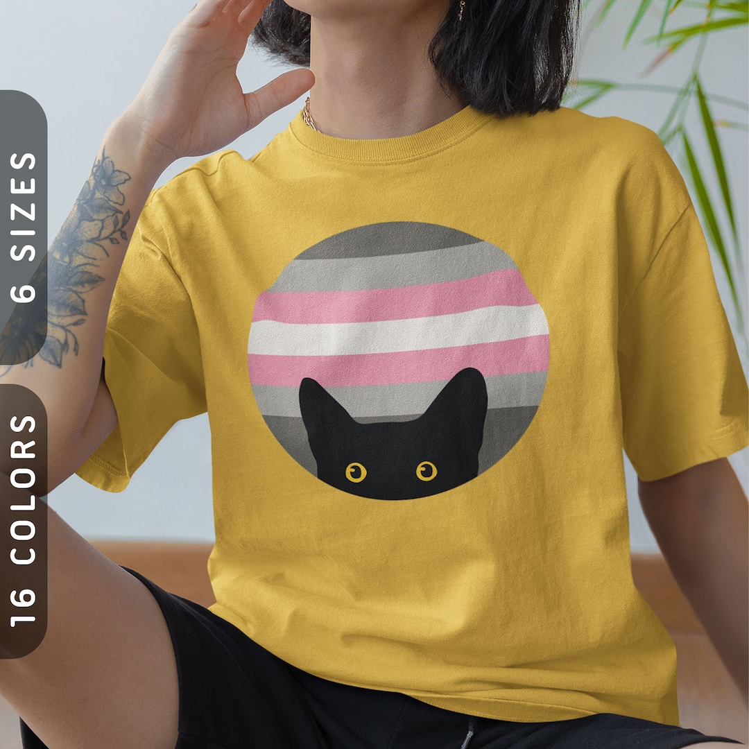 Peeking Cat in Demigirl Flag Colors T-shirt | Shirt for Cat Moms ...