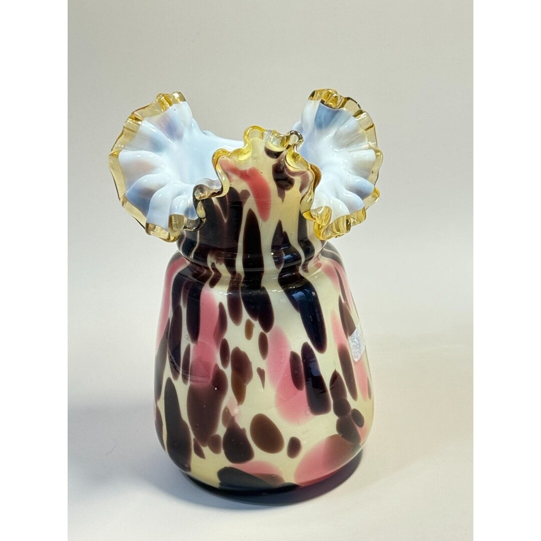 Art Glass Vasa Murrhina Spatter Glass Amber Overlay Mica Ruffled Edge ...
