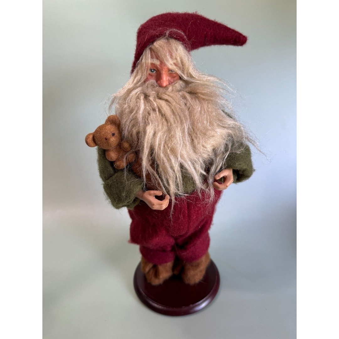House of Lloyd Christmas Around the World Julenisse Santa Elf Statue ...