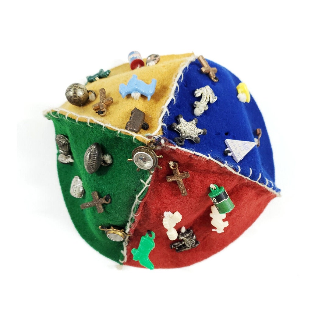 Vintage Felt Beanie Jughead Hat Cap W 25 Gumball Cracker Jack Toy Prize ...