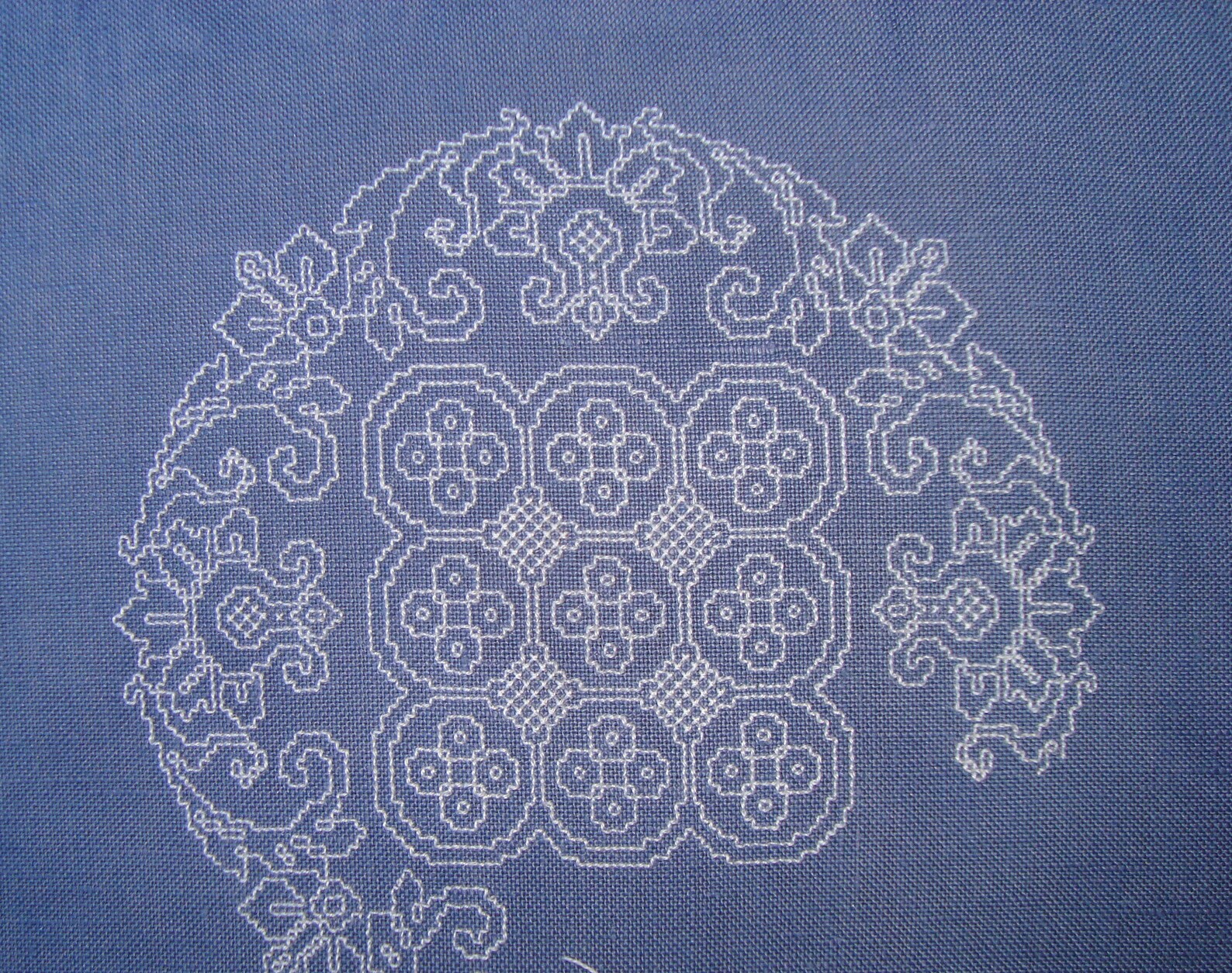 Gossamer Lace in Blackwork PDF Pattern - Etsy UK