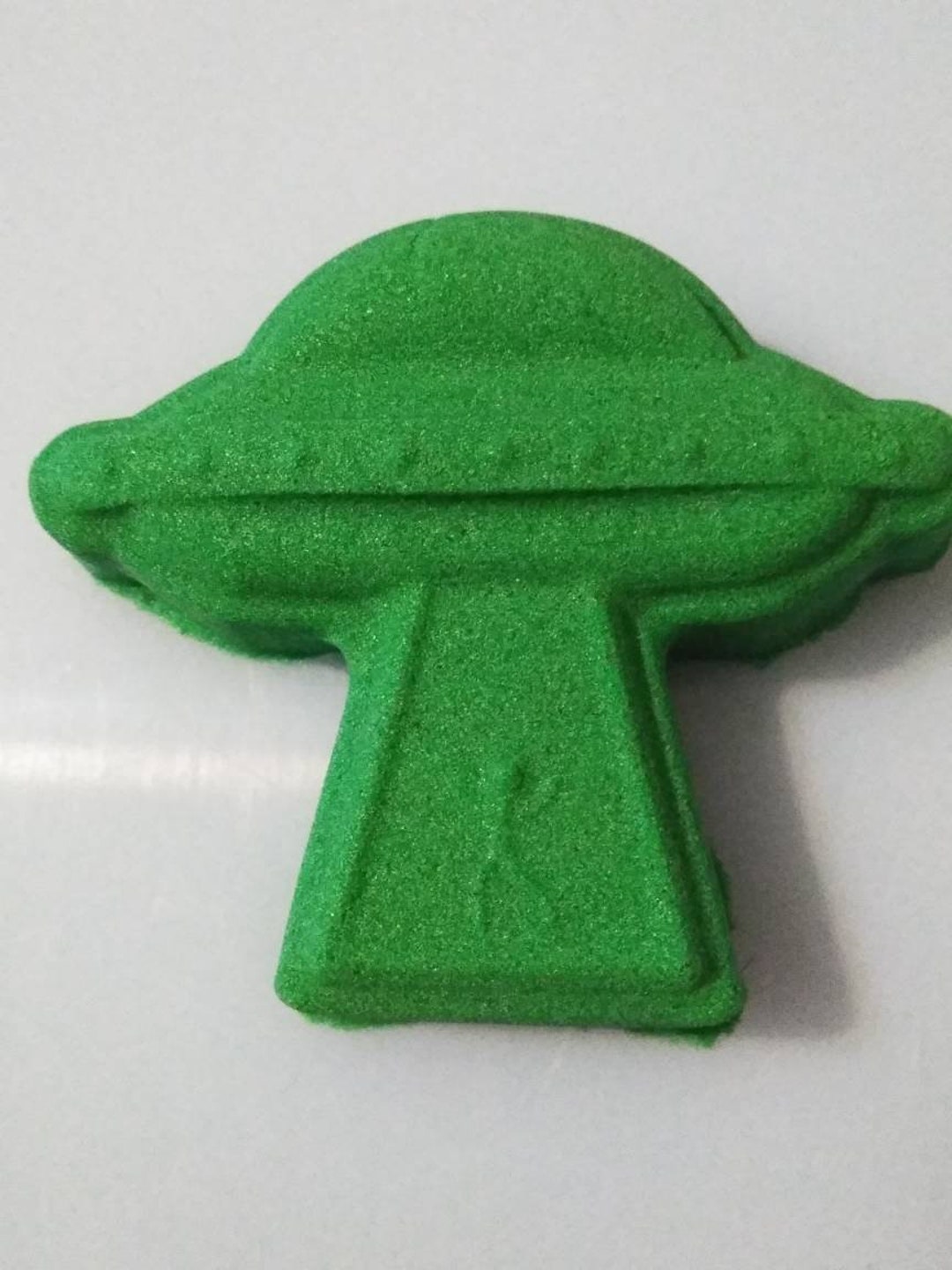 UFO Alien Abduction Plastic Bath Bomb Mold Soap Mold Plaster Mold ...