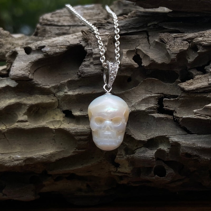 Pearl Skull - Etsy