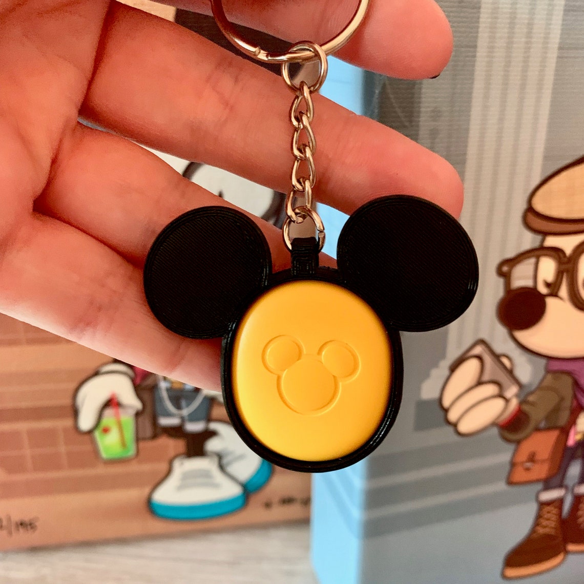 FLEXIBLE Magicband 2.0 Puck Keychain Holder Ear Style - Etsy