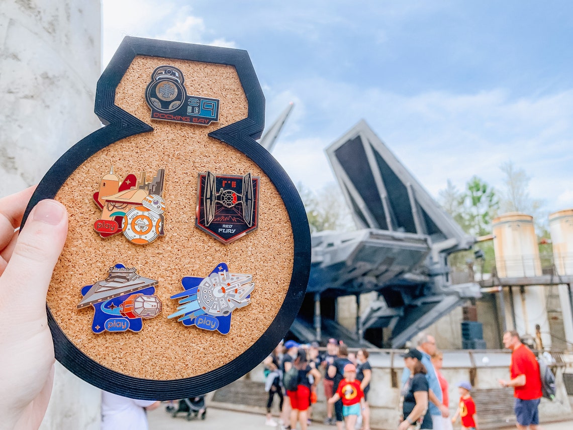 Droid Pin Board Pin Display Small - Etsy