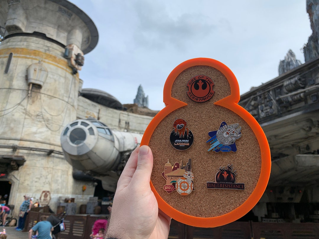 Droid Pin Board Pin Display Small - Etsy