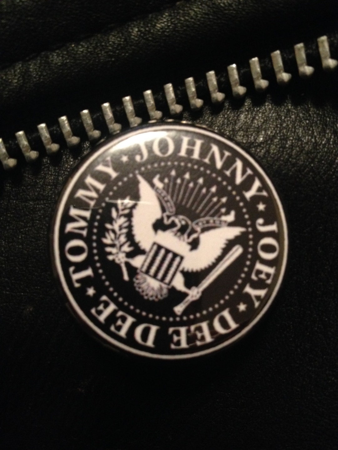 Ramones Black and White Pin Button. 1.25 Inch - Etsy