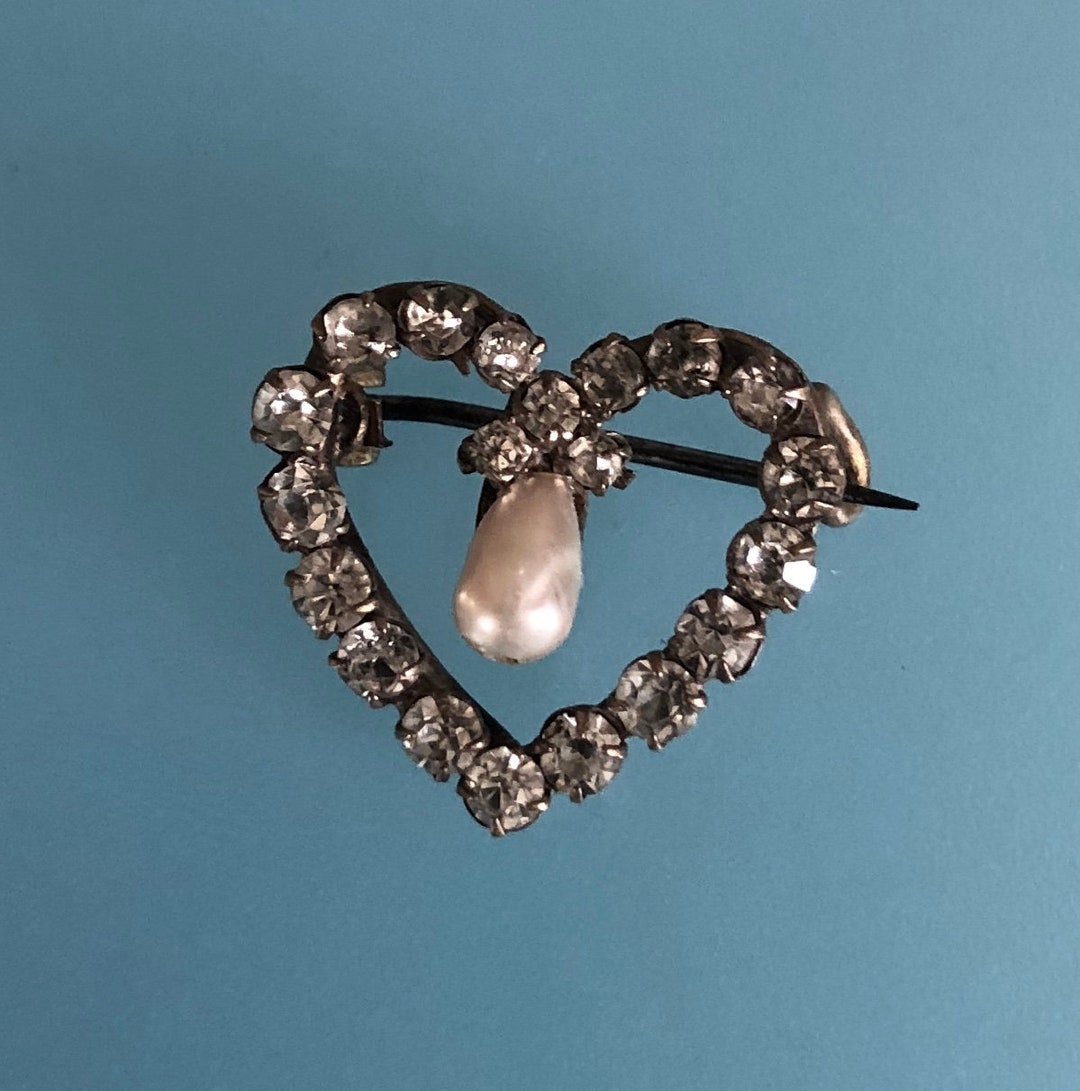 1920's Sweetheart Pin. Antique Wedding Pins. Heart Paste Small Pin ...