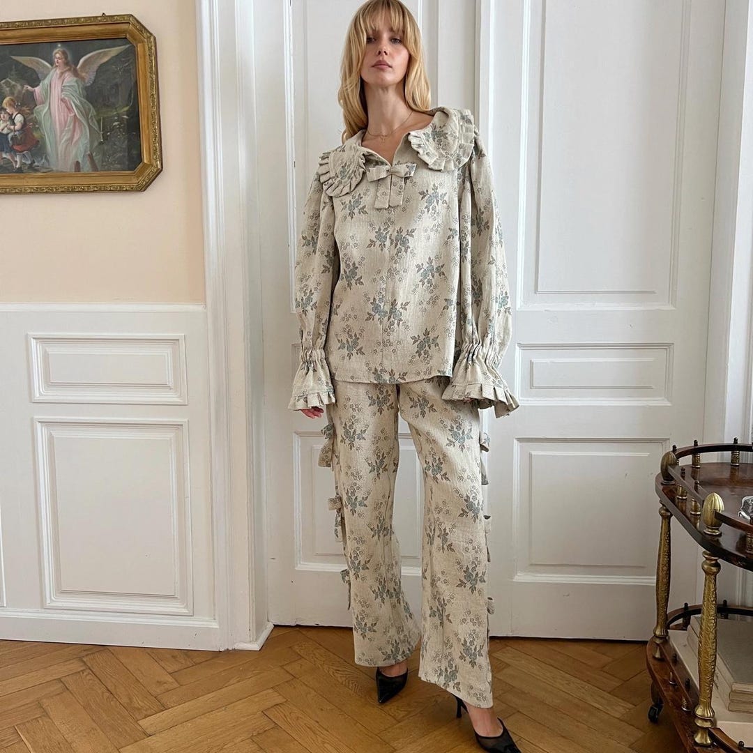 Wallpaper Ruffles and Bows Set - Etsy