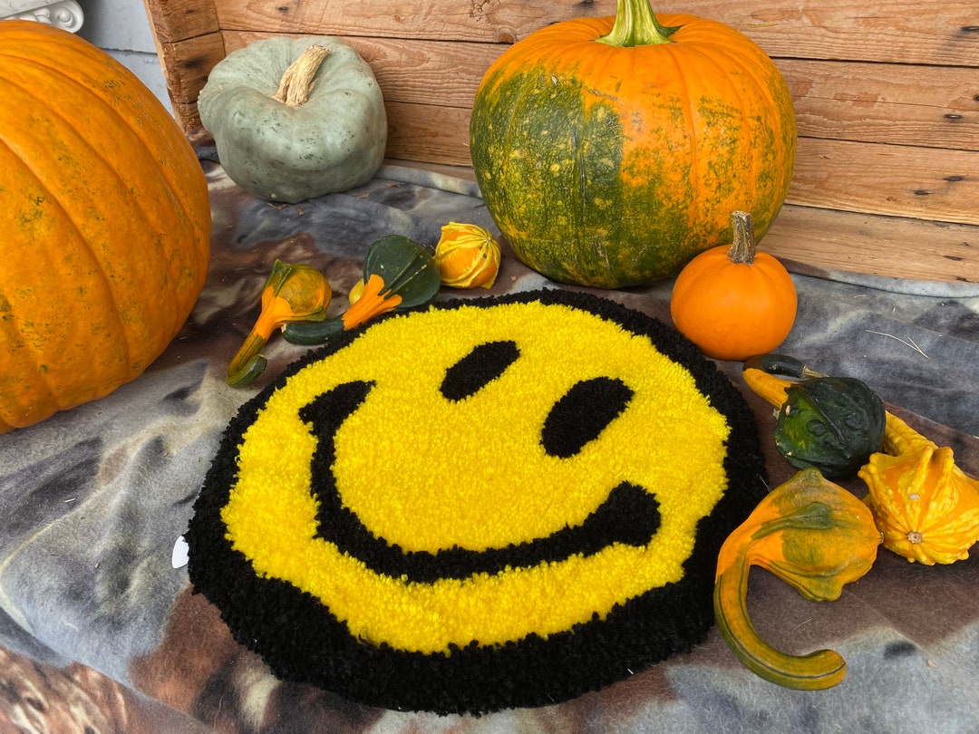Smiley Face Tufted Rug - Etsy