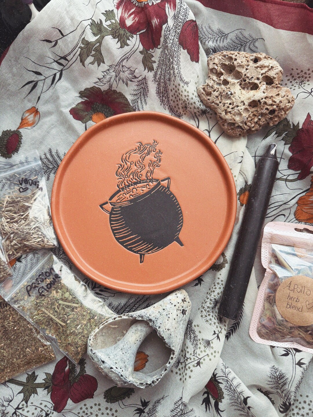 Witchcraft Kit With Cauldron Plate, Ancestor Veneration Tools, Green ...