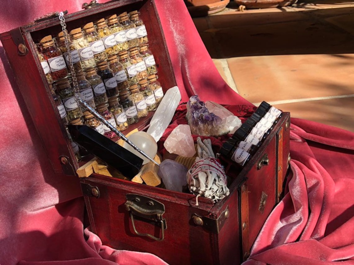 HUGE WITCHCRAFT KIT Witch Alter Sets Wand Kit Witch Kits - Etsy