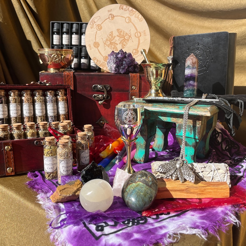 Wiccan Altar - Etsy