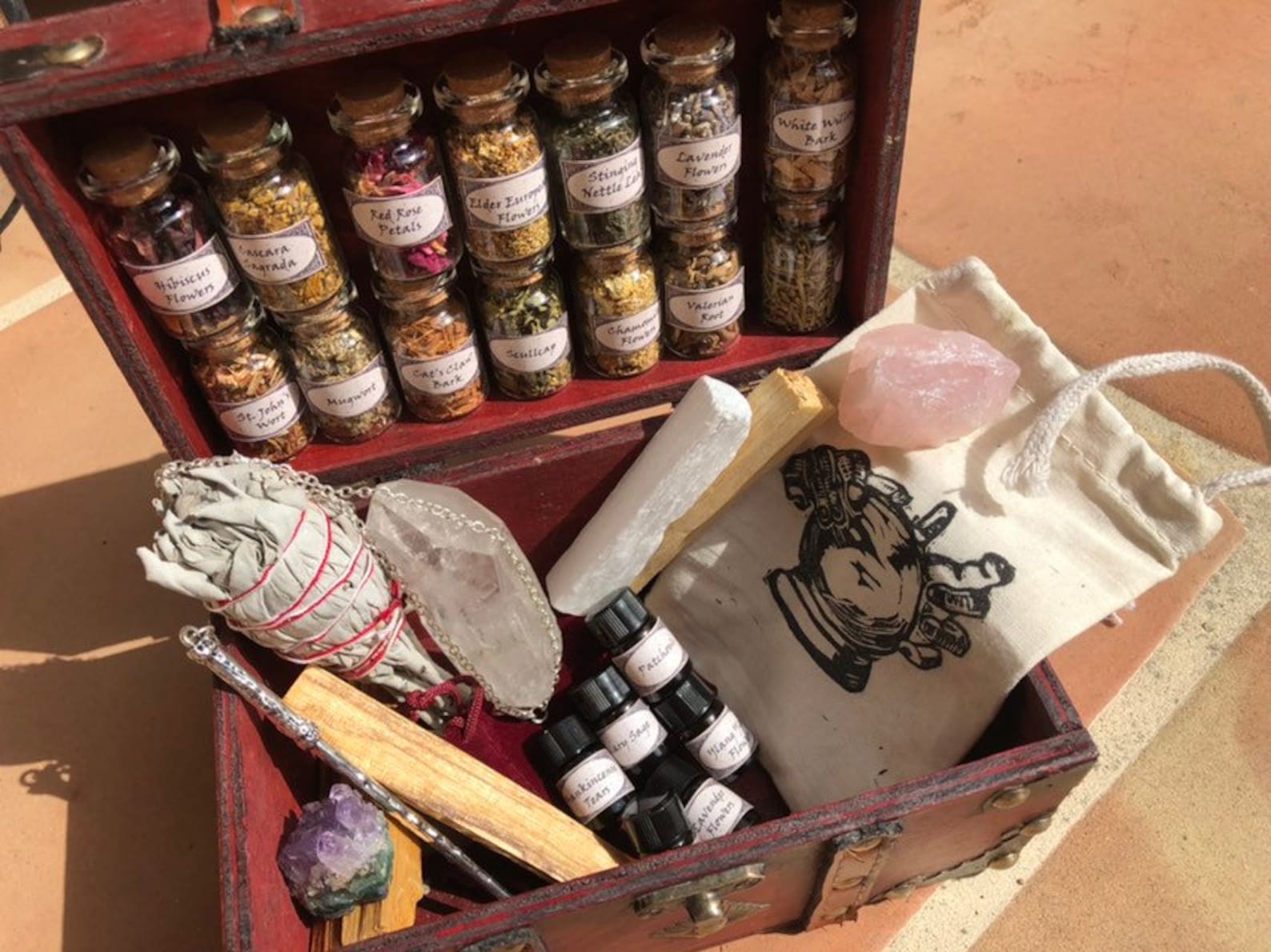 HUGE WITCHCRAFT KIT Witch Alter Sets Wand Kit Witch Kits Potion Kit ...