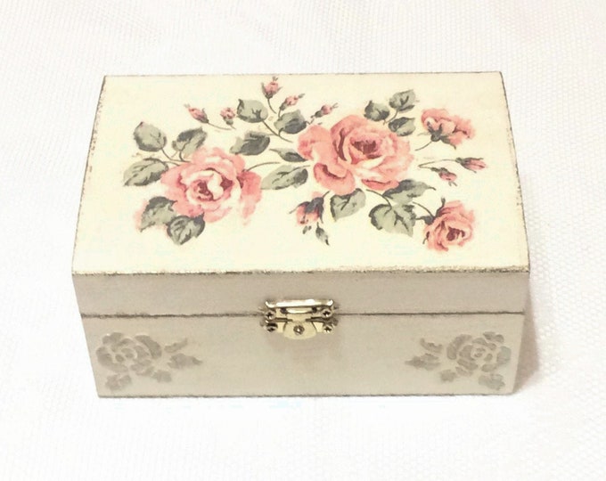 Wooden Trinket Box, Pretty Jewelry Box, Handmade Keepsake Box - Etsy