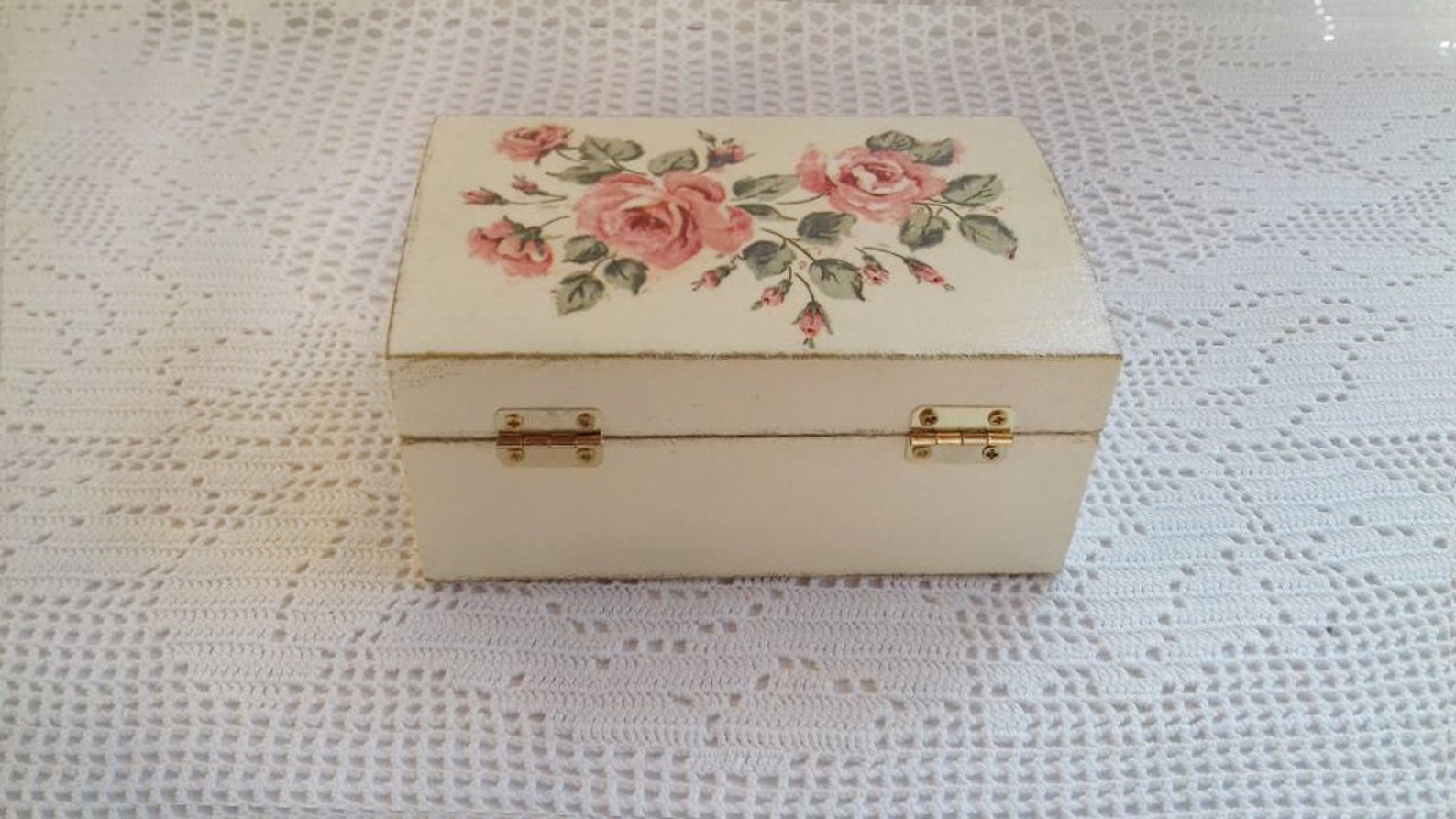 Wooden trinket box Pretty jewelry box Handmade keepsake box | Etsy