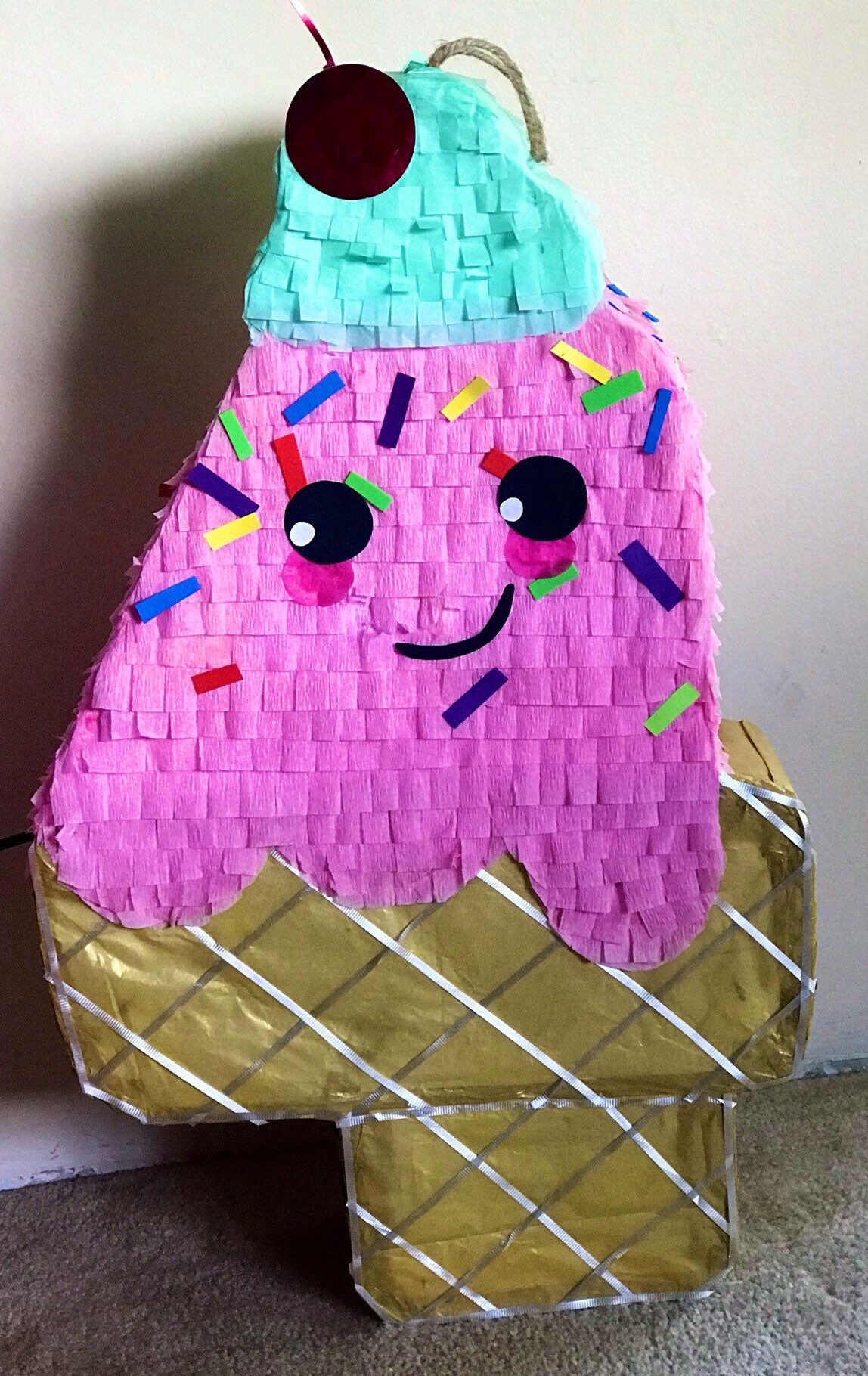 Pinata de Donas Pinata Dona Kawai Decoracion de Dona Kawai - Etsy México