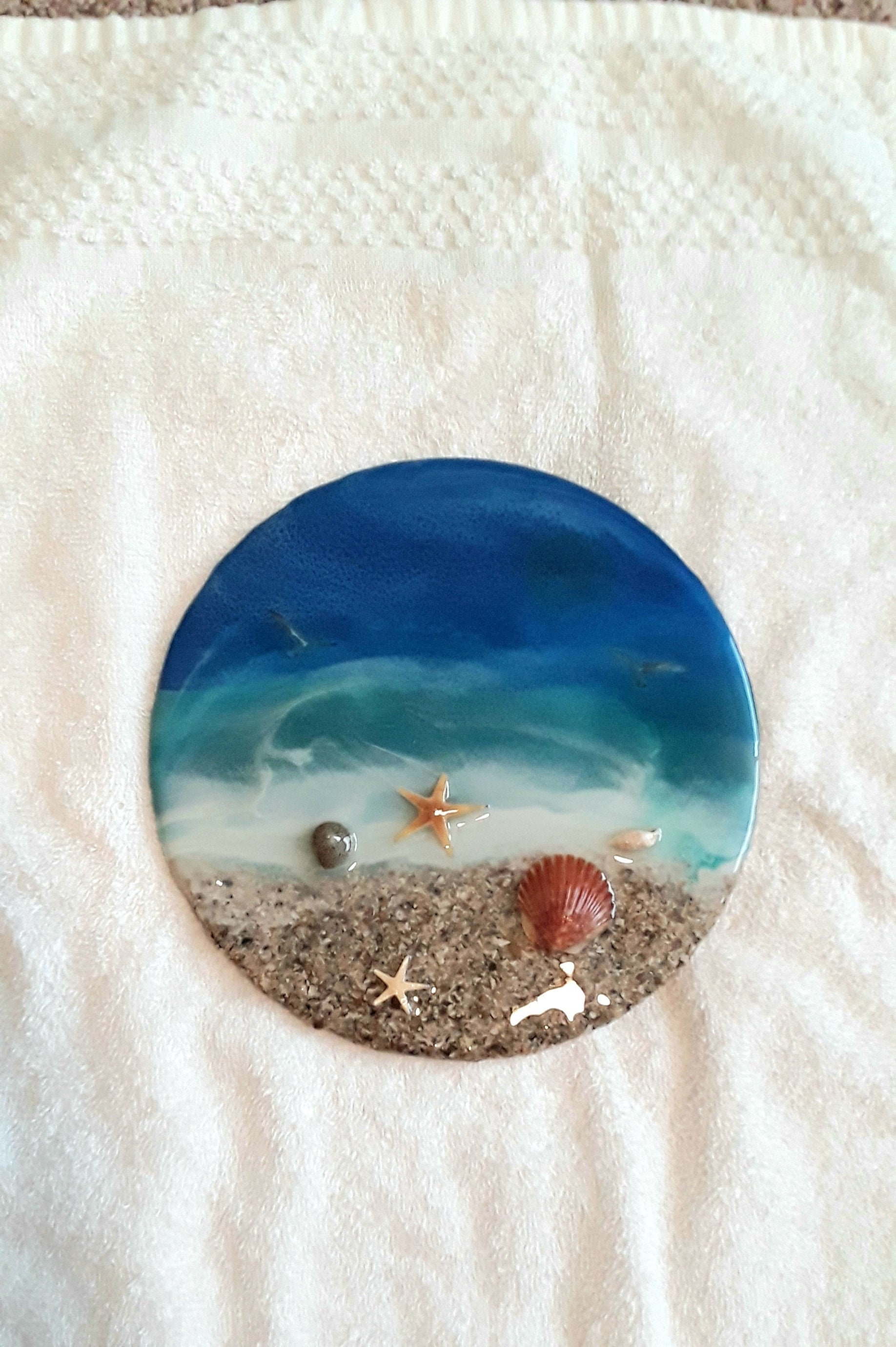 Resin Art, Round Resin Beach Scenes, Aqua Water Resin Beach Scene ...