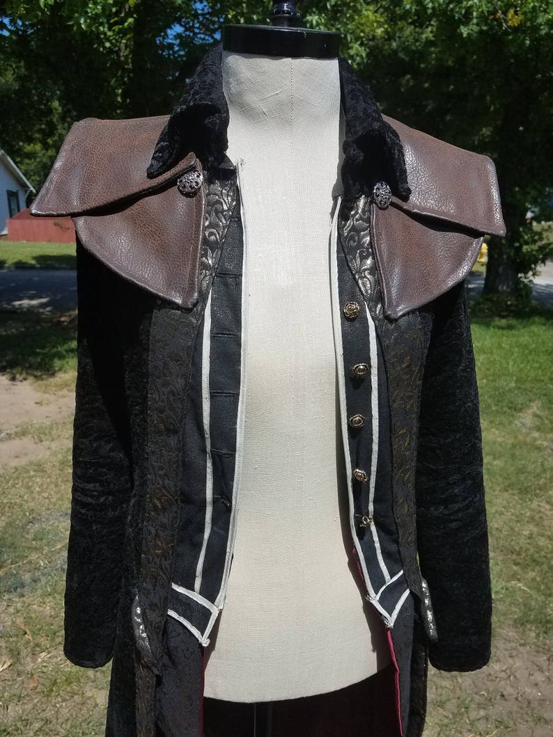 Lady Maria Jacket bloodborne clocktower gamer gamergirl | Etsy