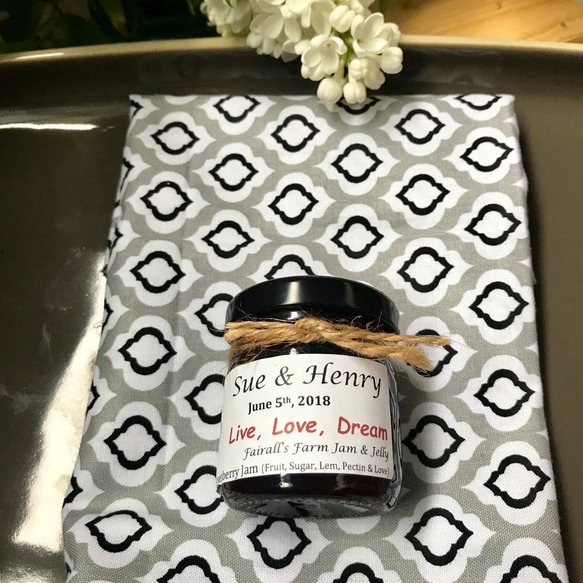Jam Wedding Favors 1.5oz Jars Wedding Favors for Guests in | Etsy