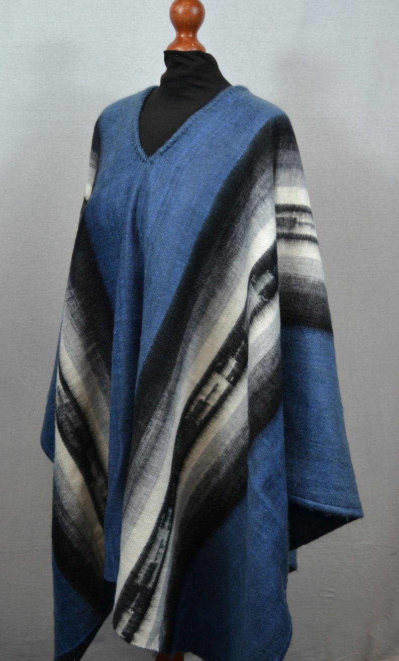 Poncho/Alpaca Wool Poncho/Authentic Peruvian Poncho/Handmade | Etsy