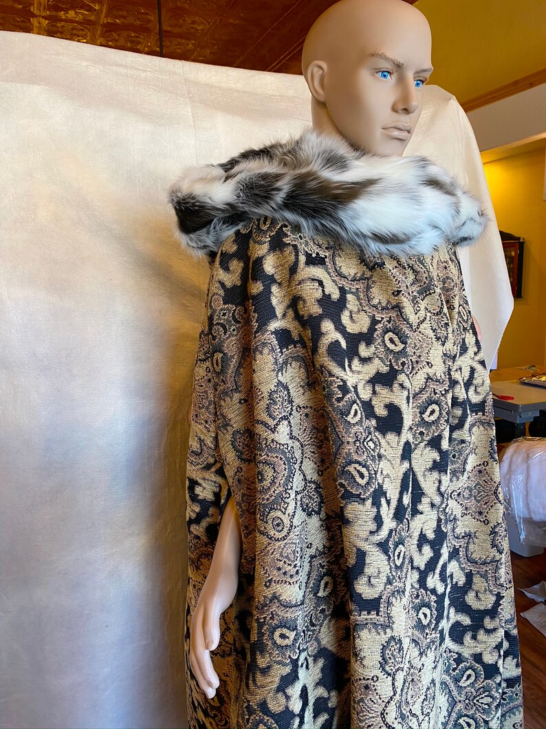 Cloak Hooded Cloak Medieval Cloak Renaissance Cloak Fur | Etsy