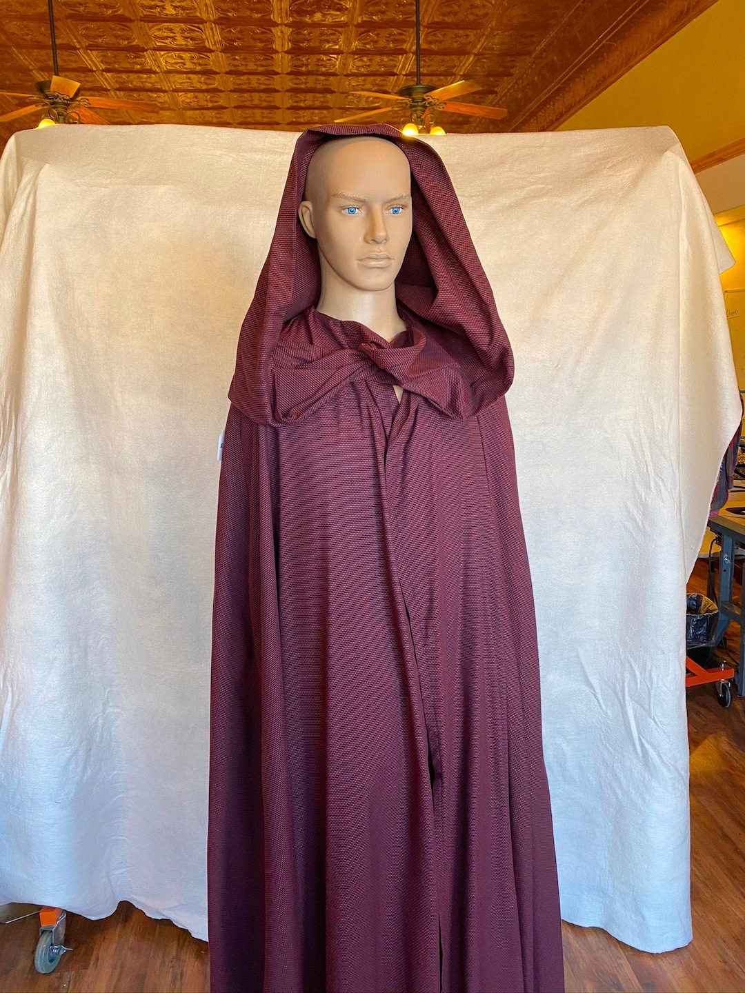 Red Hooded Cloak: Lightweight Viking Renaissance Riding Cloak - Etsy