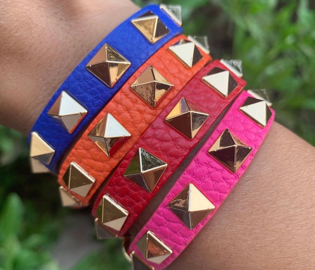 Leather Pyramids Bracelet. - Etsy