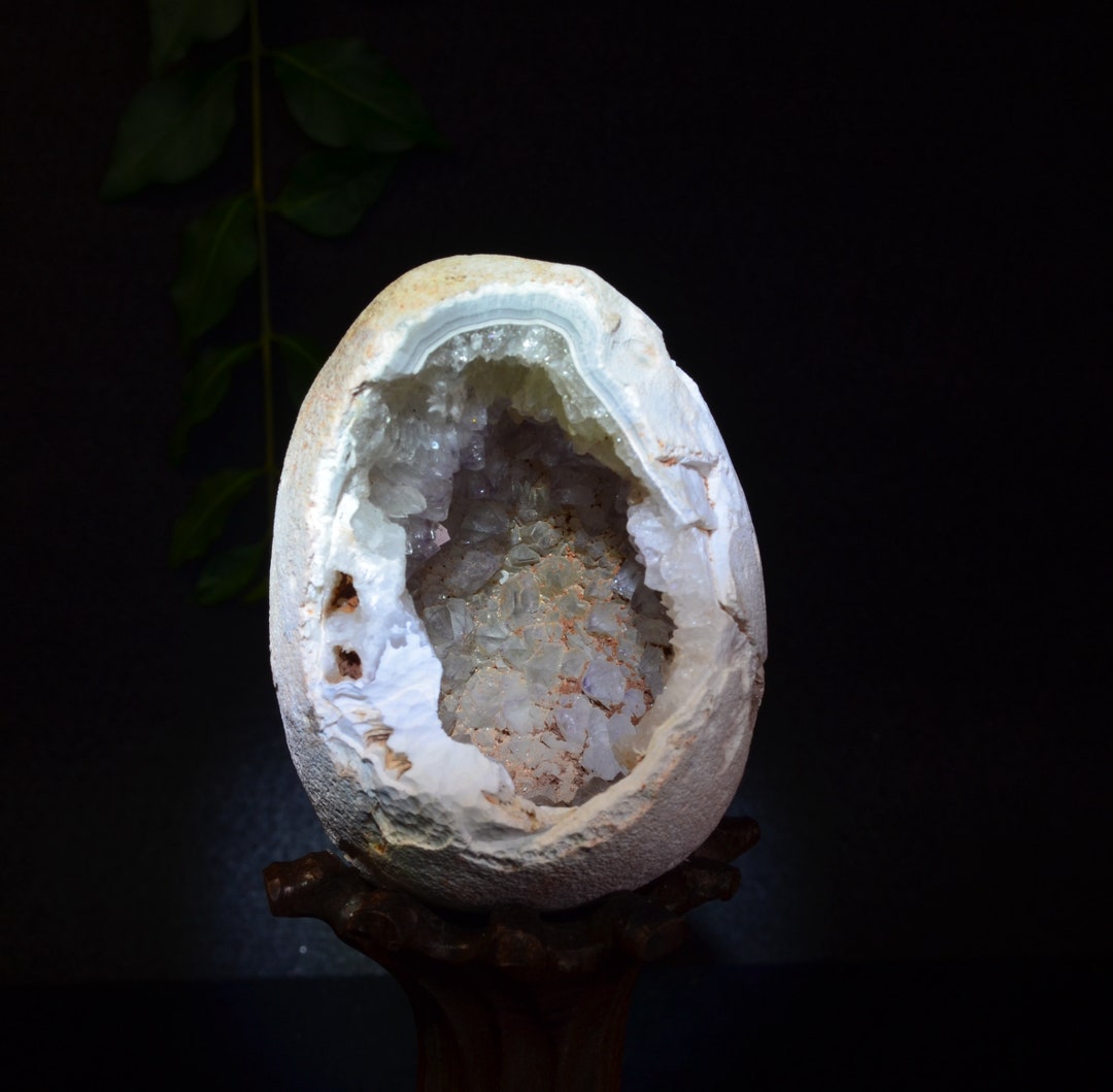 2.96“ Agate Geode Egg With Light Amethyst/dense Small Crystals Are ...